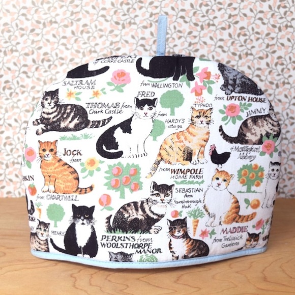 The National Trust | Kitchen | The National Trust Pat Albeck Tea Cosy ...